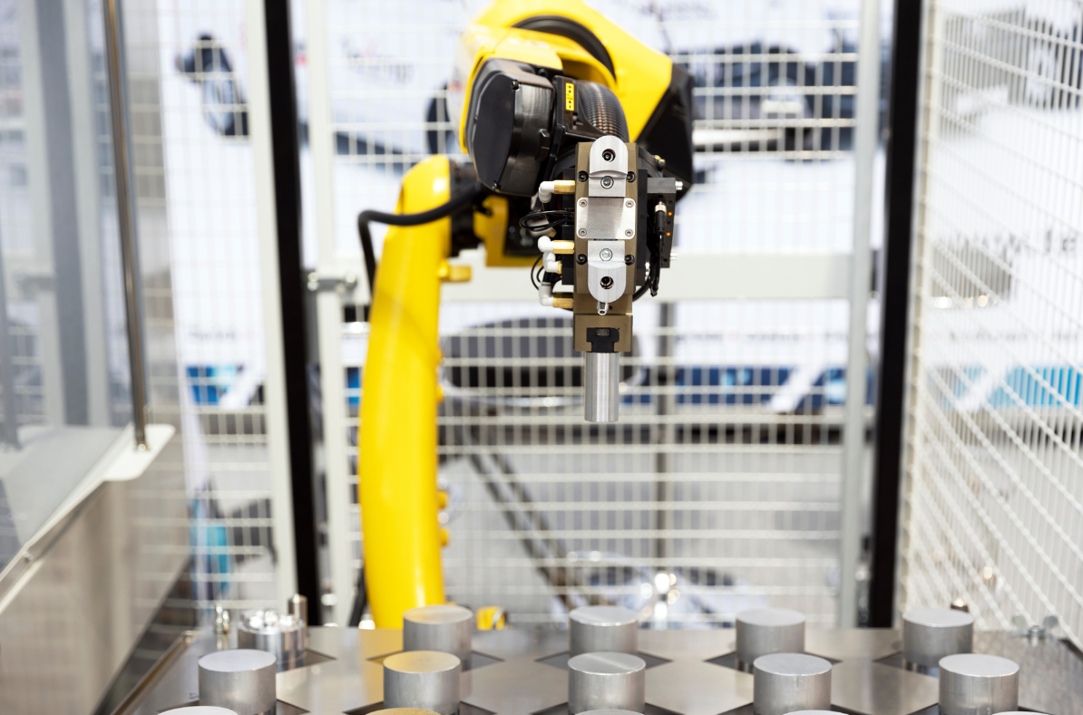 10 Industrial Automation Applications 2025 - Qviro Blog